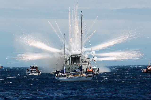 How to Blow Up a Ship ~ Kuriositas