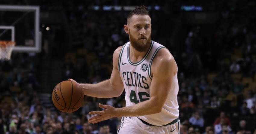 Aron Baynes' strong Celtics debut