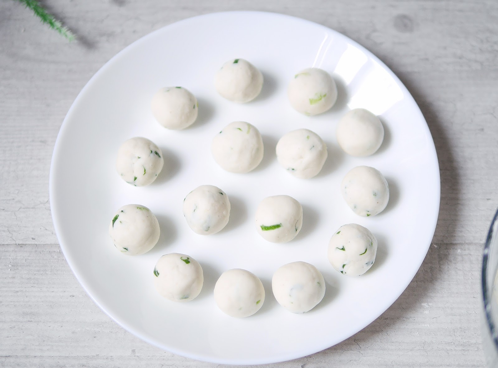 Resep: Cilok (Indonesian Chewy Snack Balls with Peanut Sauce) Recipe ...