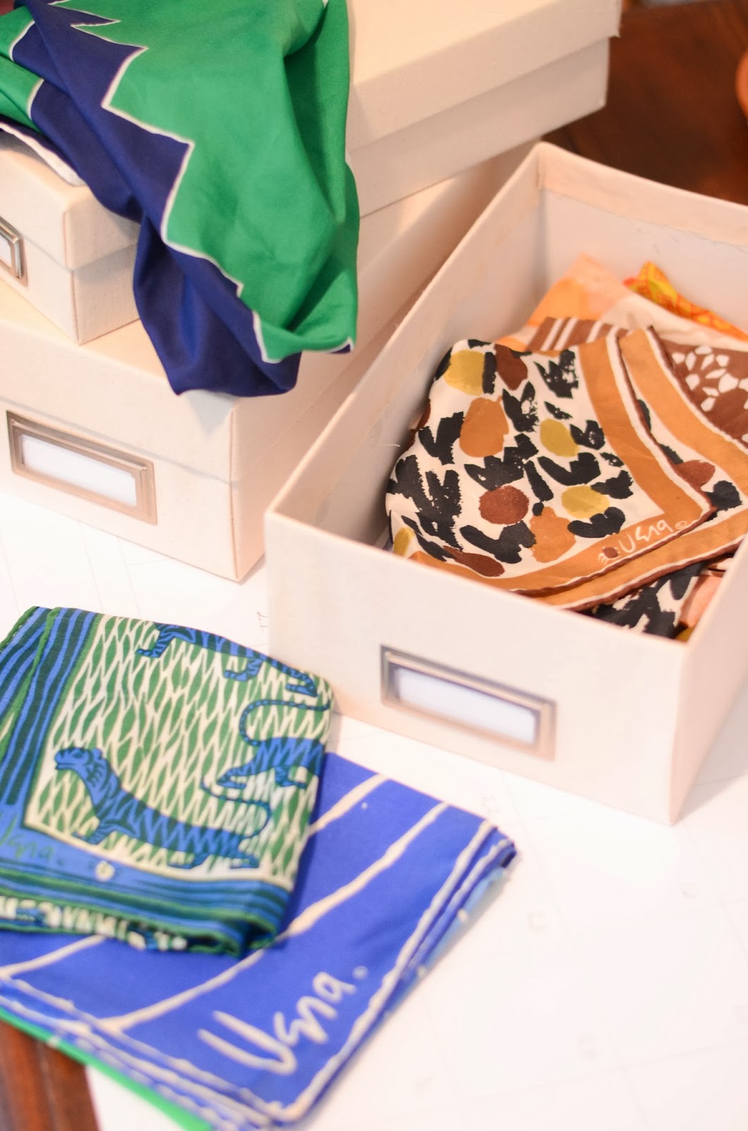 IRON & TWINE: DIY Fabric Covered Box