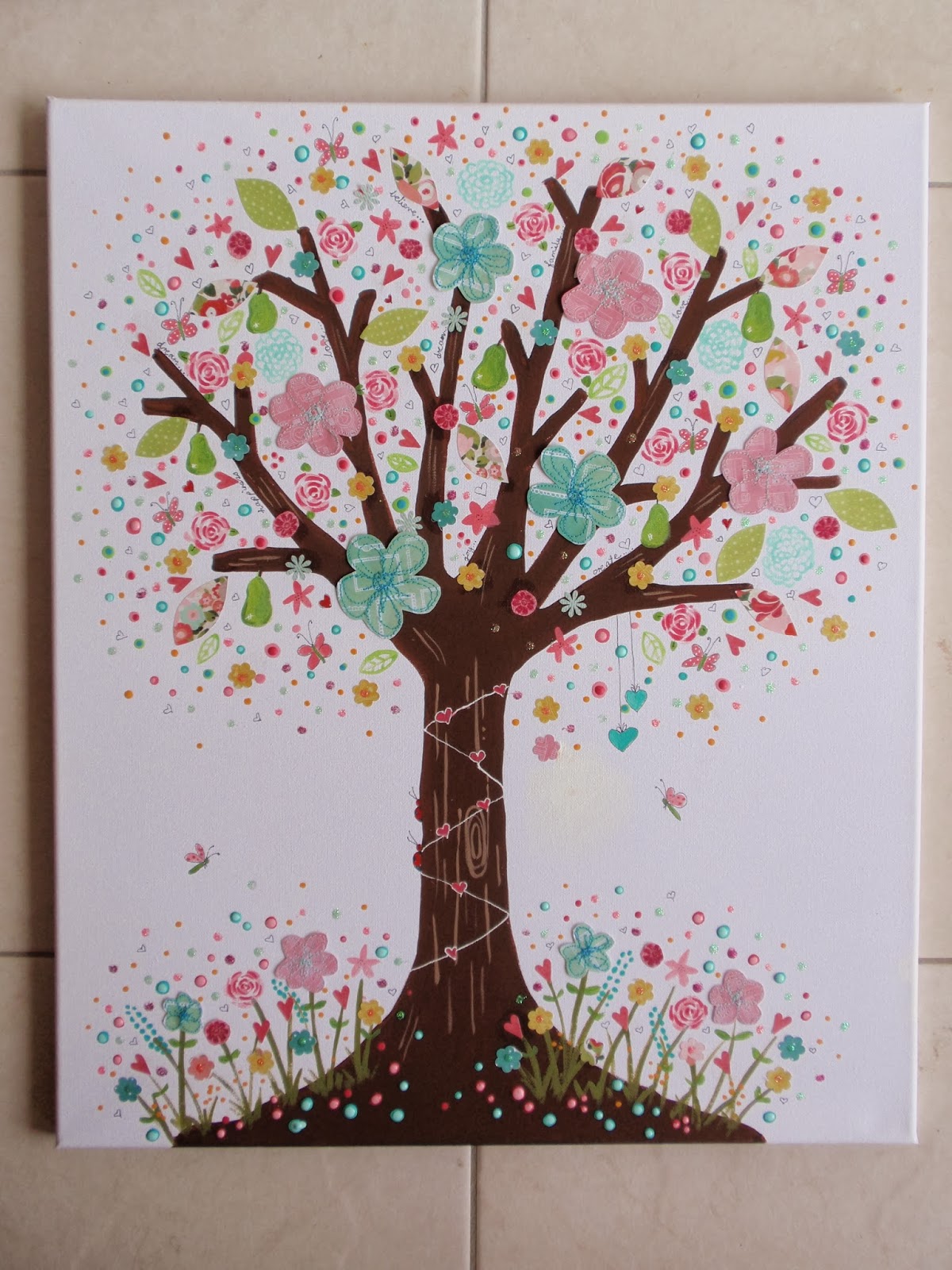 Made-By-Me....Julie Ryder: Pretty tree….