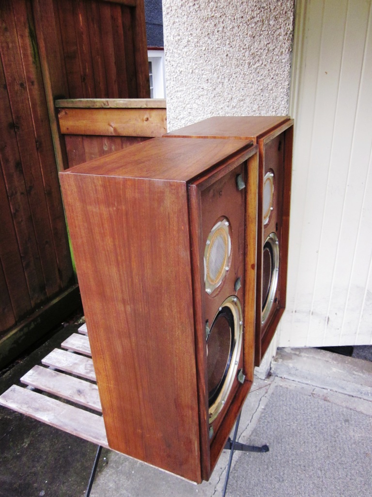 Speakerholic: KLH Model 17 update