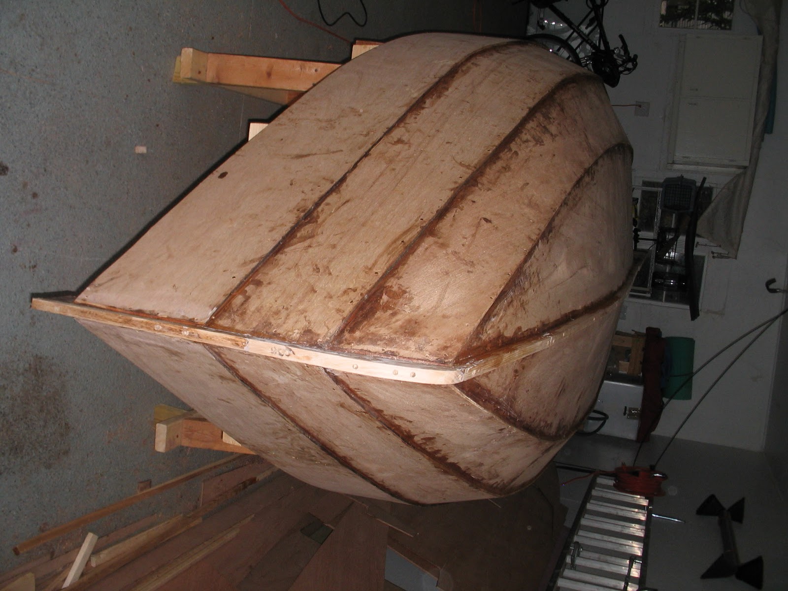 Building a boat and other follies: Skeg, keel and all