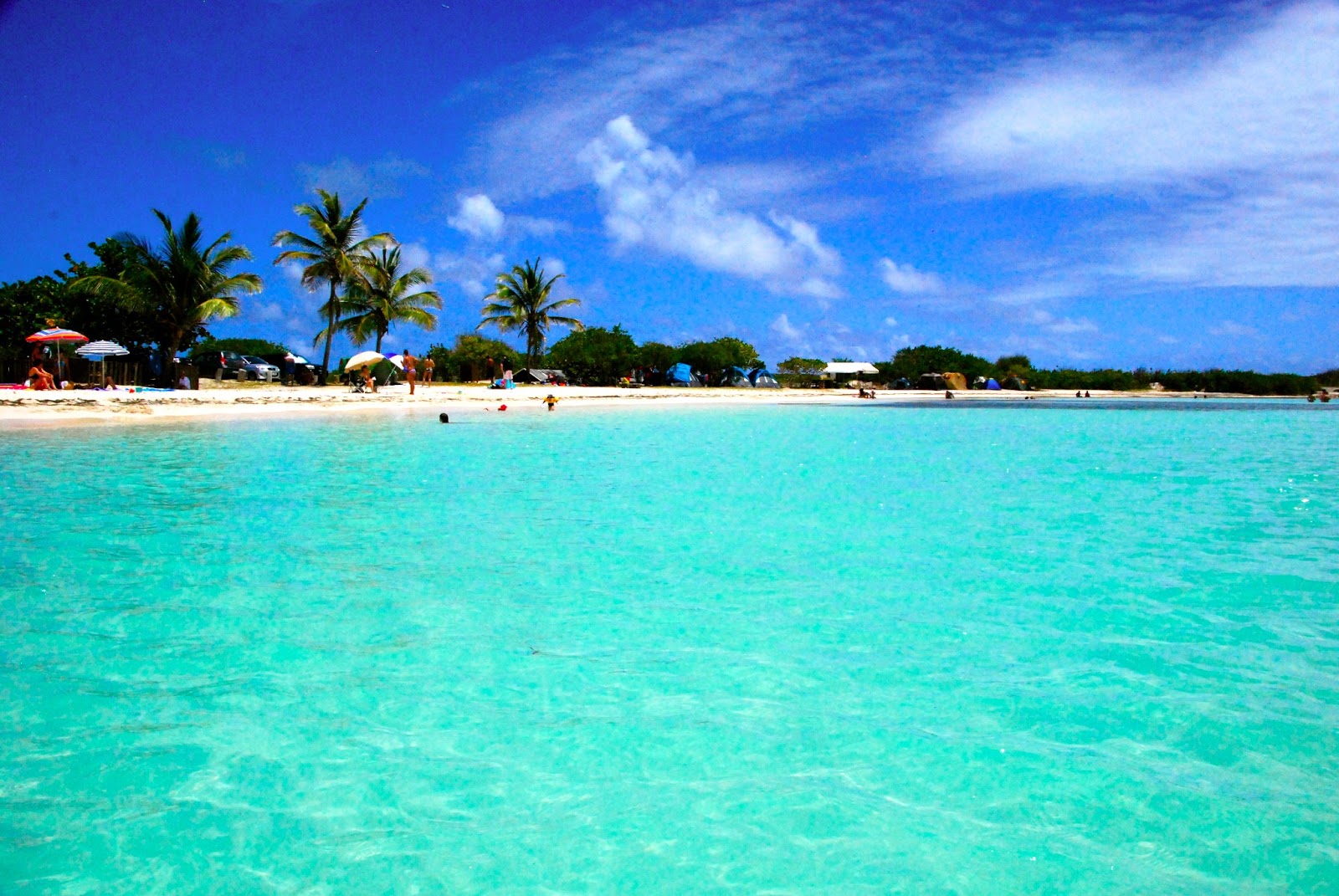 Wanderlust Traveler: St. Maarten/St. Martin (Beaches)
