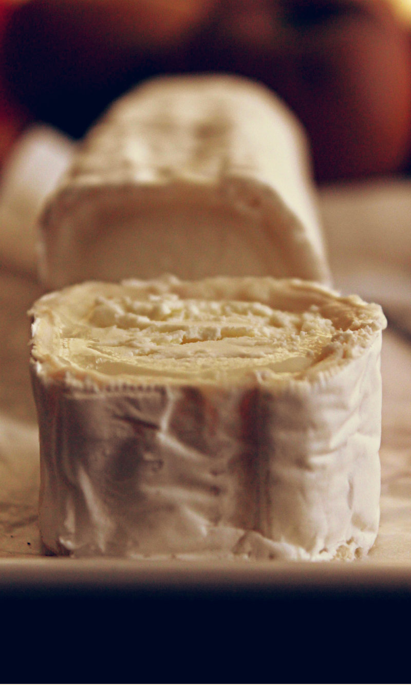 Cozinhadaduxa: Folhados de Queijo Chèvre com Maçã, Nozes e Mel