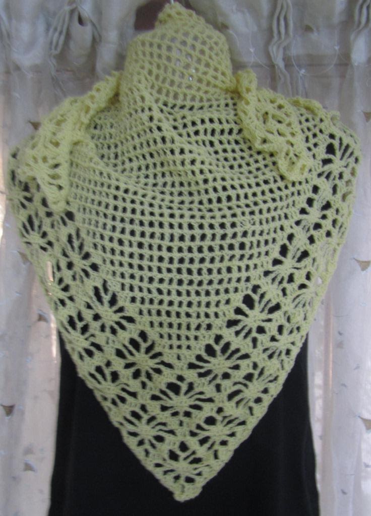 Sweet Nothings Crochet: LATTICED SPIDER SHAWL