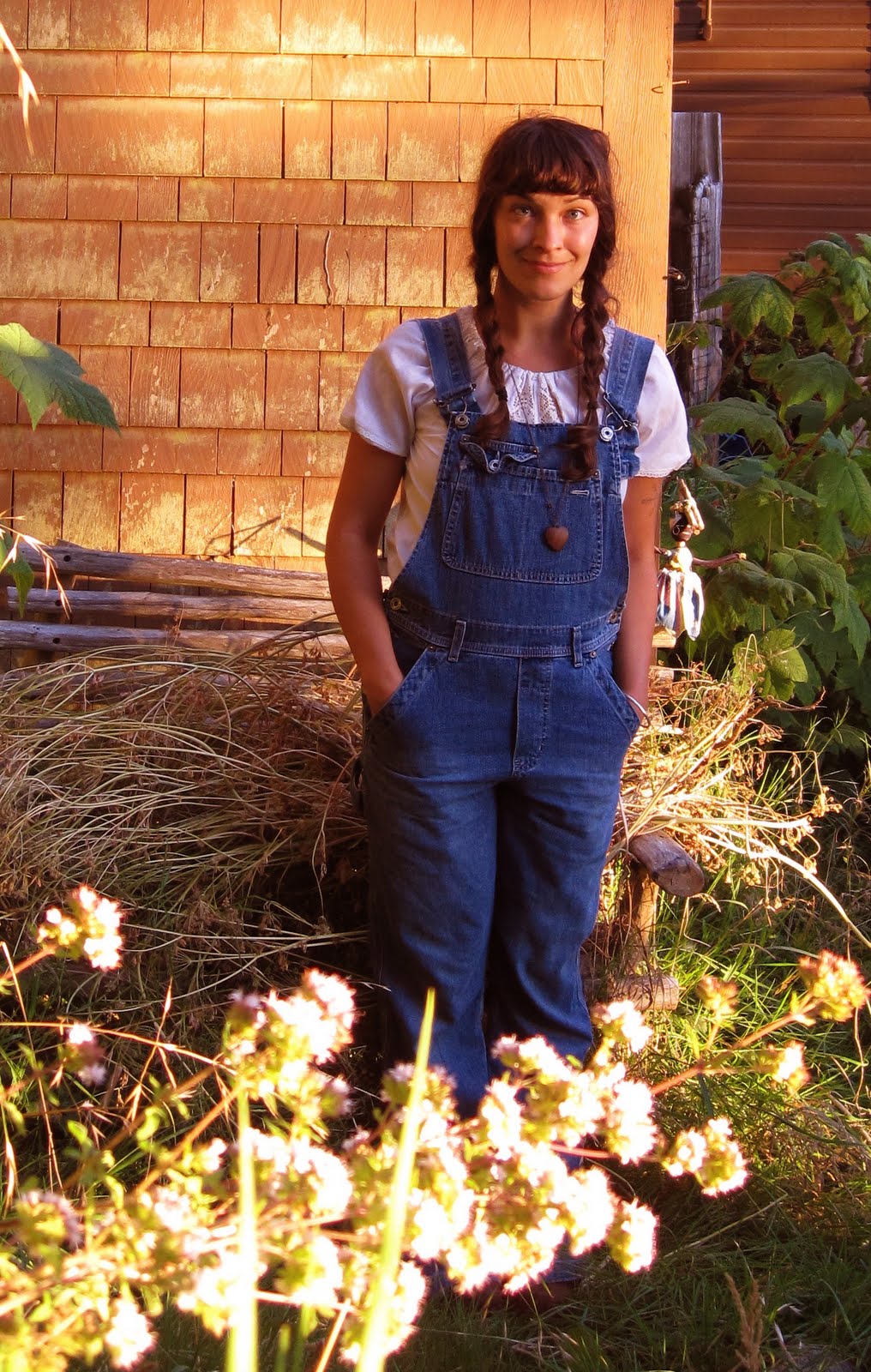 Girls Wearing Denim Overalls: Wish I Owned A Farm...