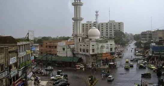 Intersection of Kashmir Road and Adamjee Road - Rawalpindi