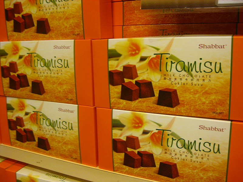 The Walking Tripod: Malaysia - Beryl's Chocolate Kingdom