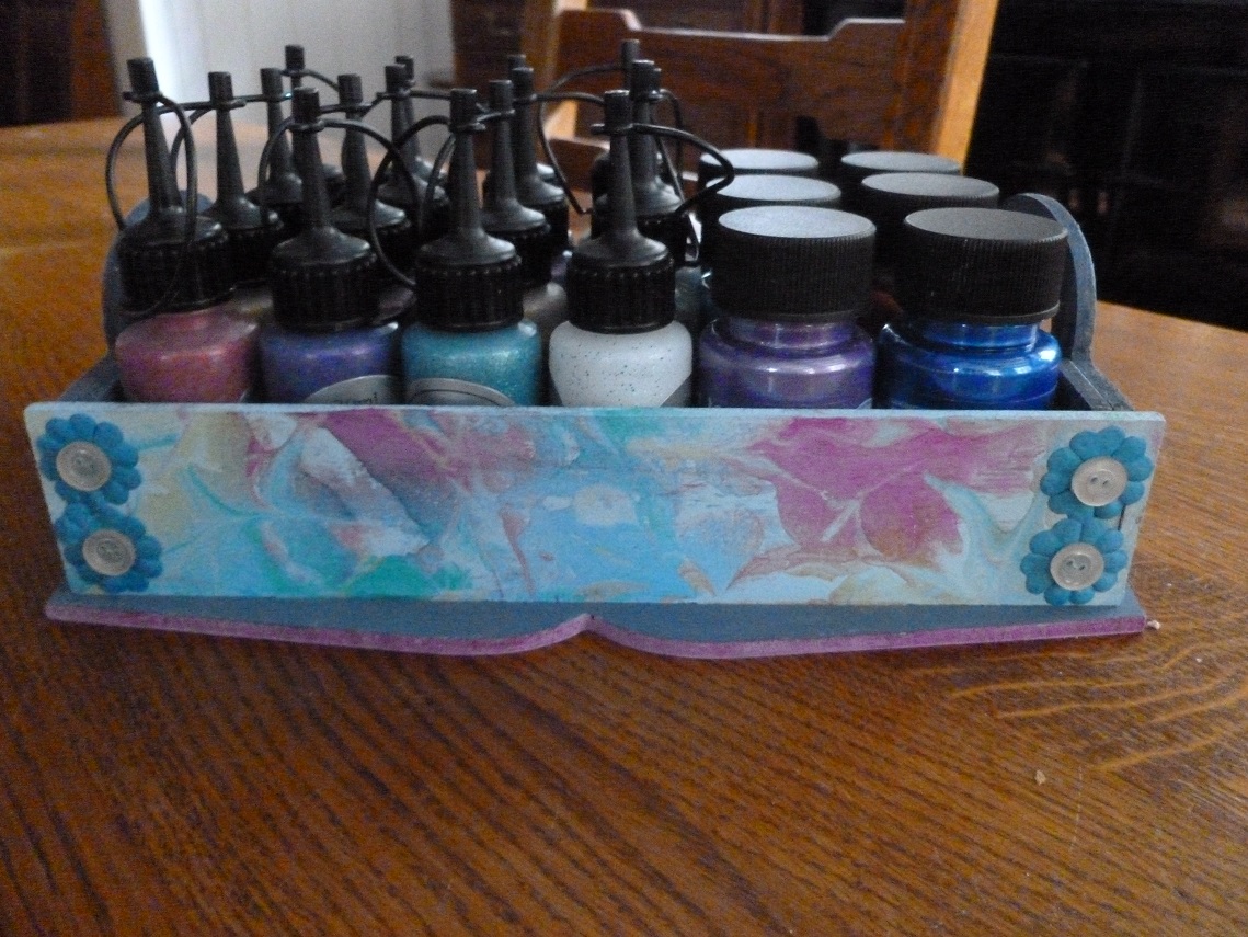 Jennifer's Crafting Rainbows : MDF Craft Storage Holder.