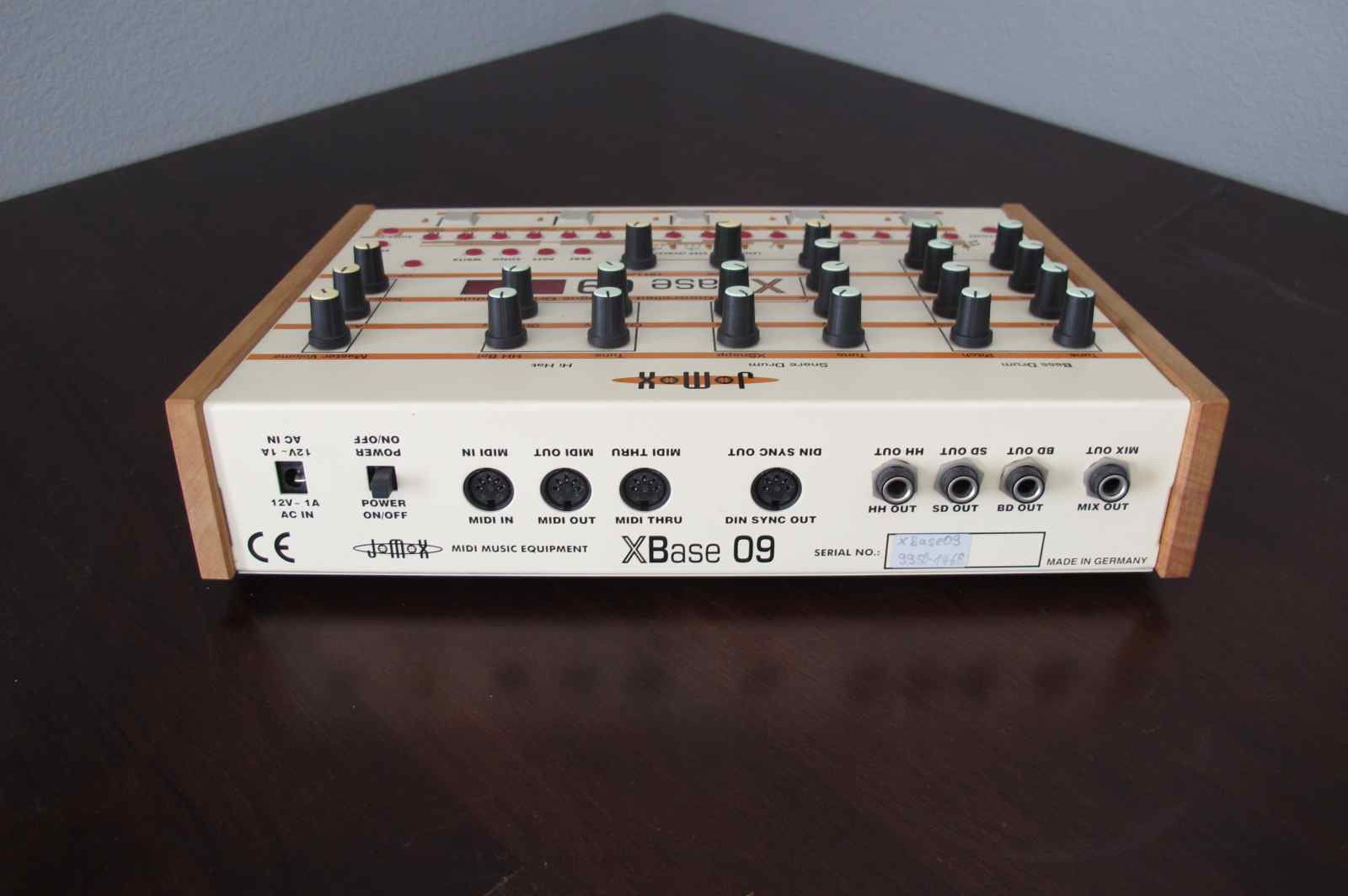 MATRIXSYNTH: JoMox XBase 09 Drum Machine