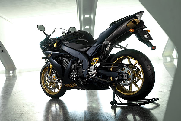 Find any thing here: Yamaha Heavy bikes