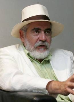 Las Voces del Silencio: ALEJANDRO OLIVEROS