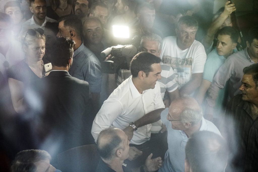 ΕΣΧΑΤΗ ΓΡΑΜΜΗ ΑΝΑΣΧΕΣΕΩΣ: Έμπλεξες για τα καλά με το κ@λόπαιδο κ@ρ@μ@λ ...