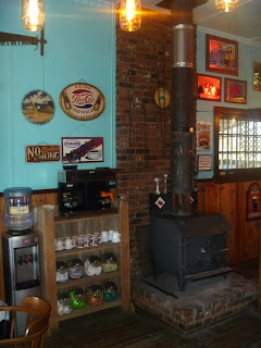 Rotgut.org Blog: #1446 - The Bluebird Inn, Bickleton, WA - 5/21/2011