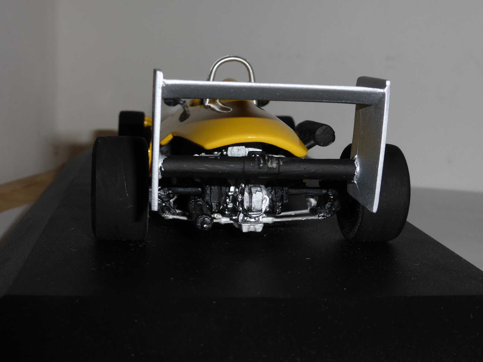 Focus su: Ralt-Toyota RT1 F.3 di CP Model (scala 1:20) – PITLANEITALIA