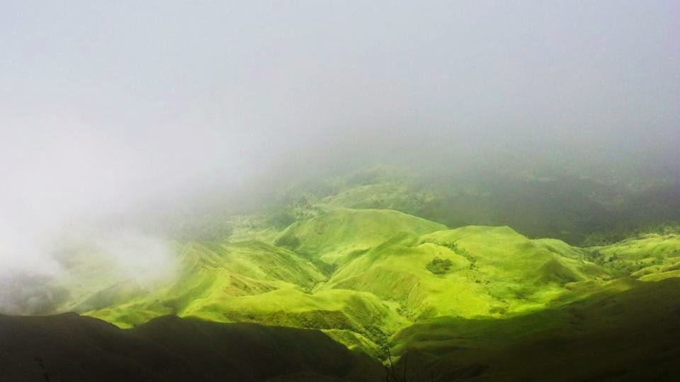 Painting the town a little brighter: Playground of the Tamaraw - Mts ...