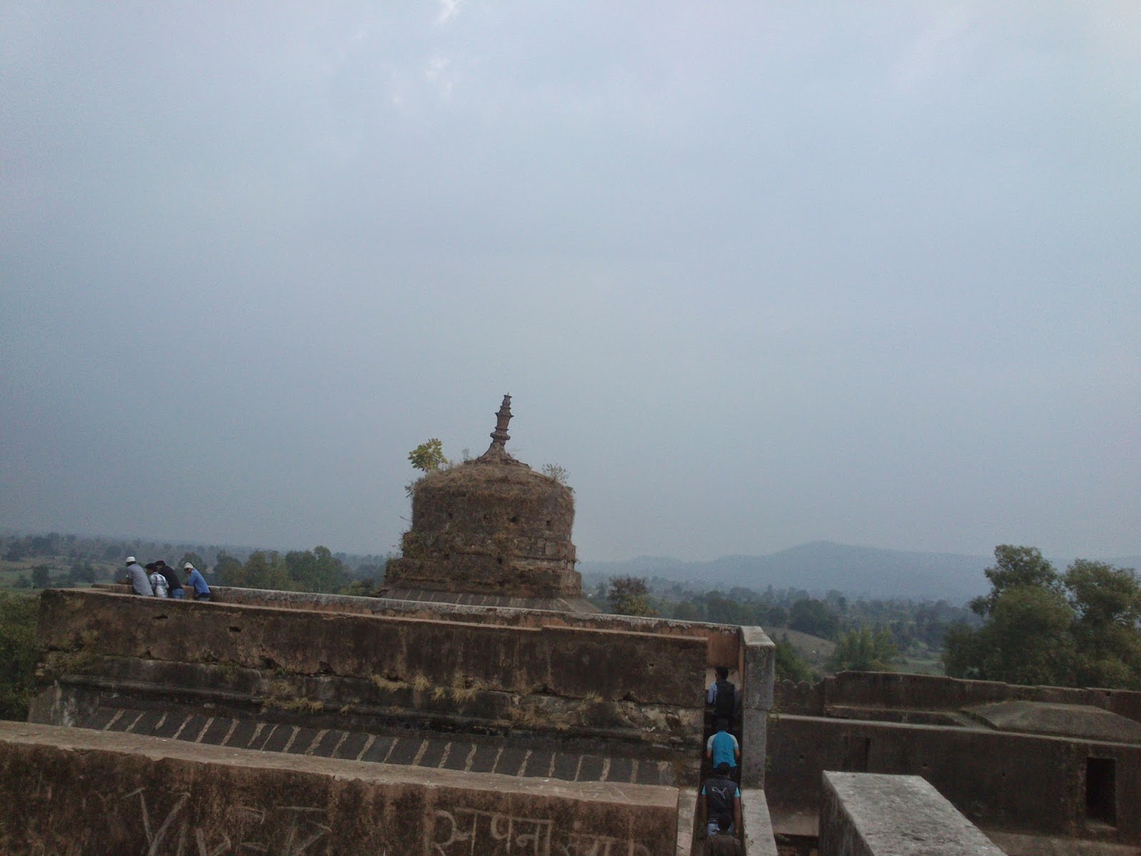 Mandla Ramnagar moti mahal (m.p.) india pics | मंडला रामनगर मोती महल