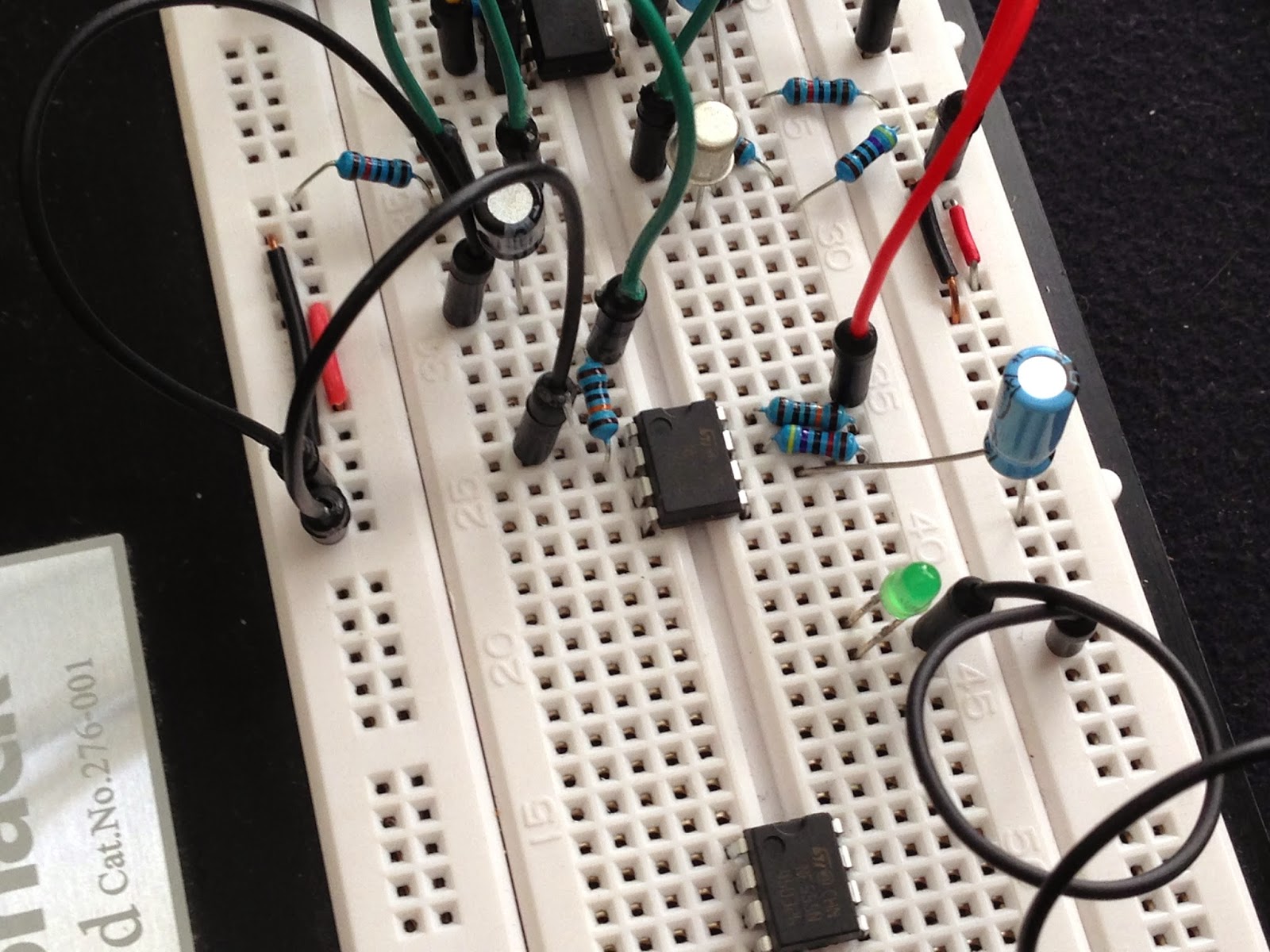 Hands On - Make: More Electronics