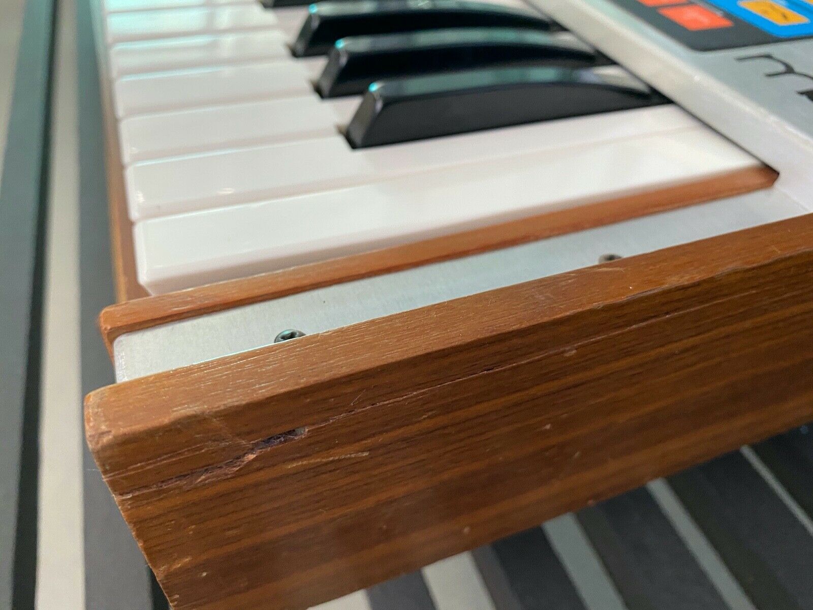 MATRIXSYNTH: MOOG SOURCE SN 4350