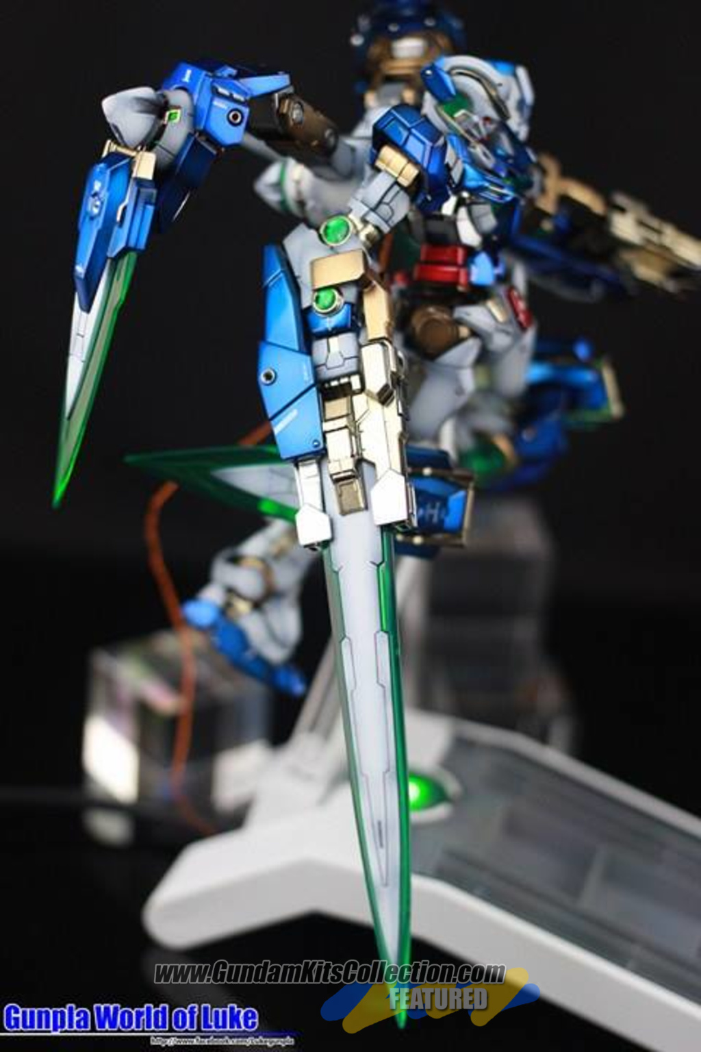 Custom Build: RG 1/144 Maximum Gundam Exia