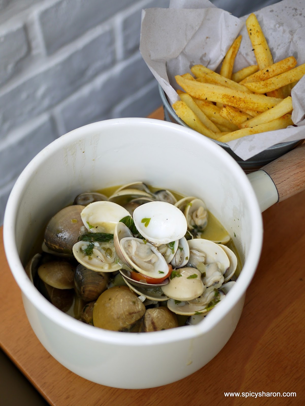 Two Sons Bistro @ Publika KL - Zuppa Vongole Clams! - Spicy Sharon - A ...