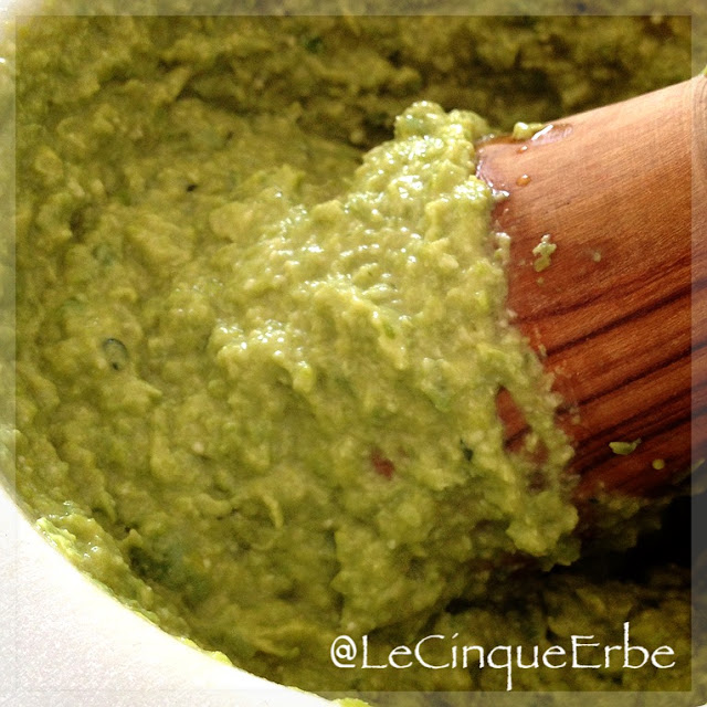 LE CINQUE ERBE: Sarsa Marò, il Pesto di Fave