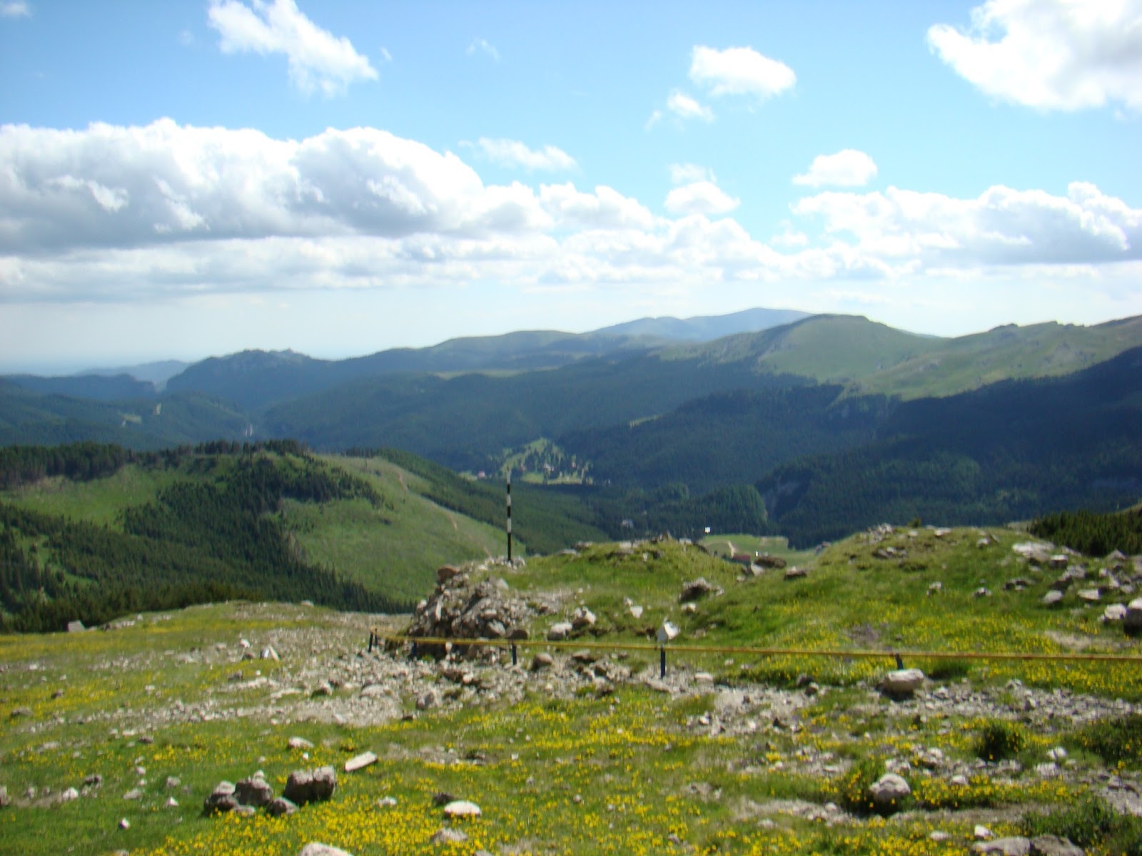 Haihui prin Lume : Muntii Bucegi-Sfinxul-2216m