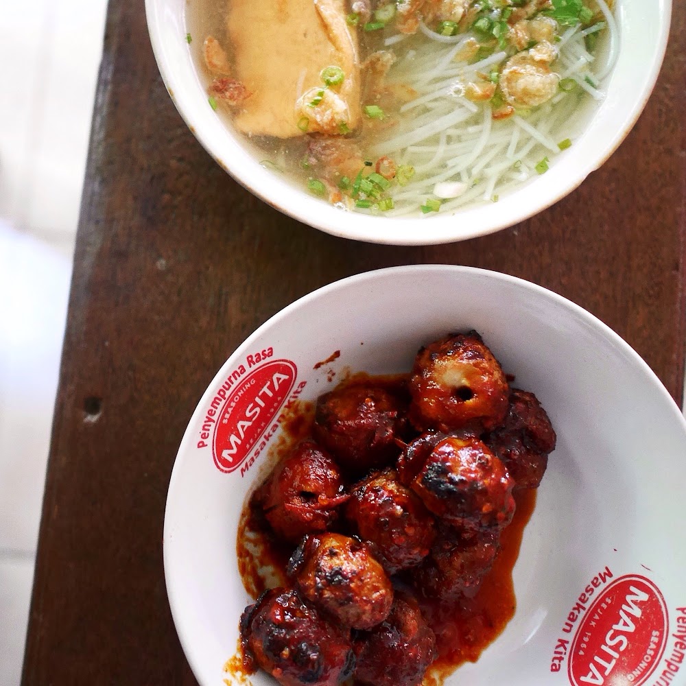 Bakso Bakar Pak Man: Kuliner Malang | HeyTheresia - Indonesian Food ...