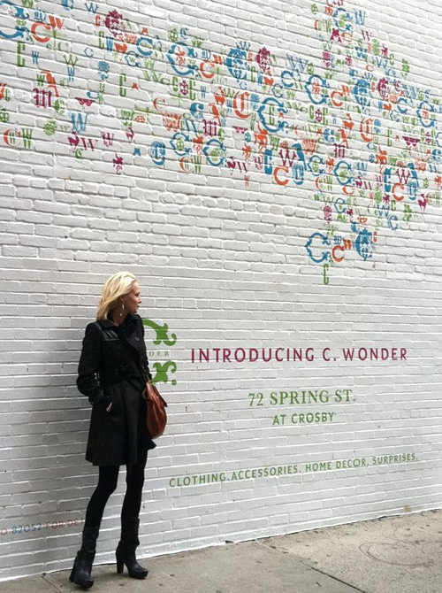 holleeanne: love the branding...c. wonder