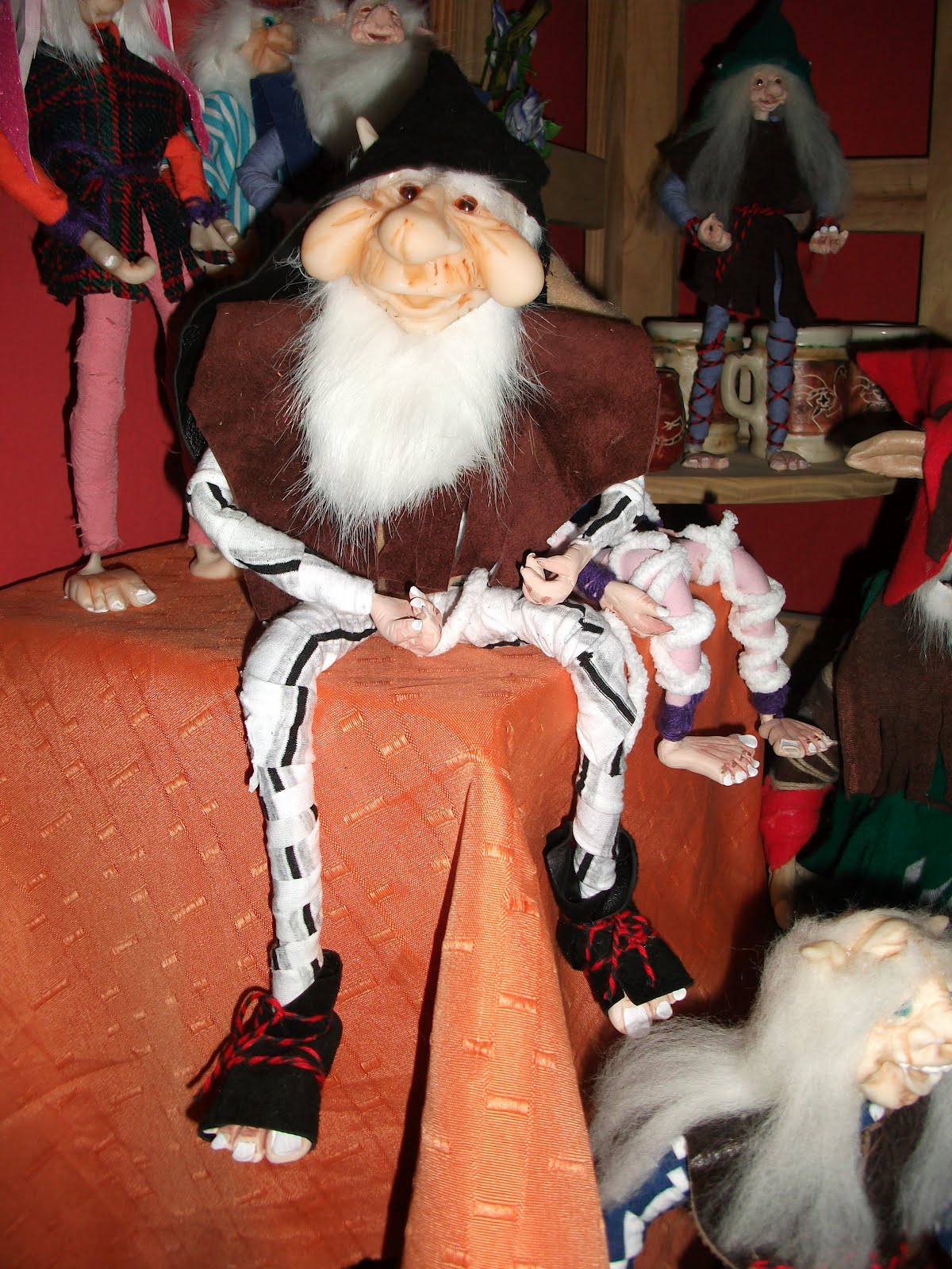 Arte Celta: Duendes Linea " sueños magicos". PORCELANA FRIA.