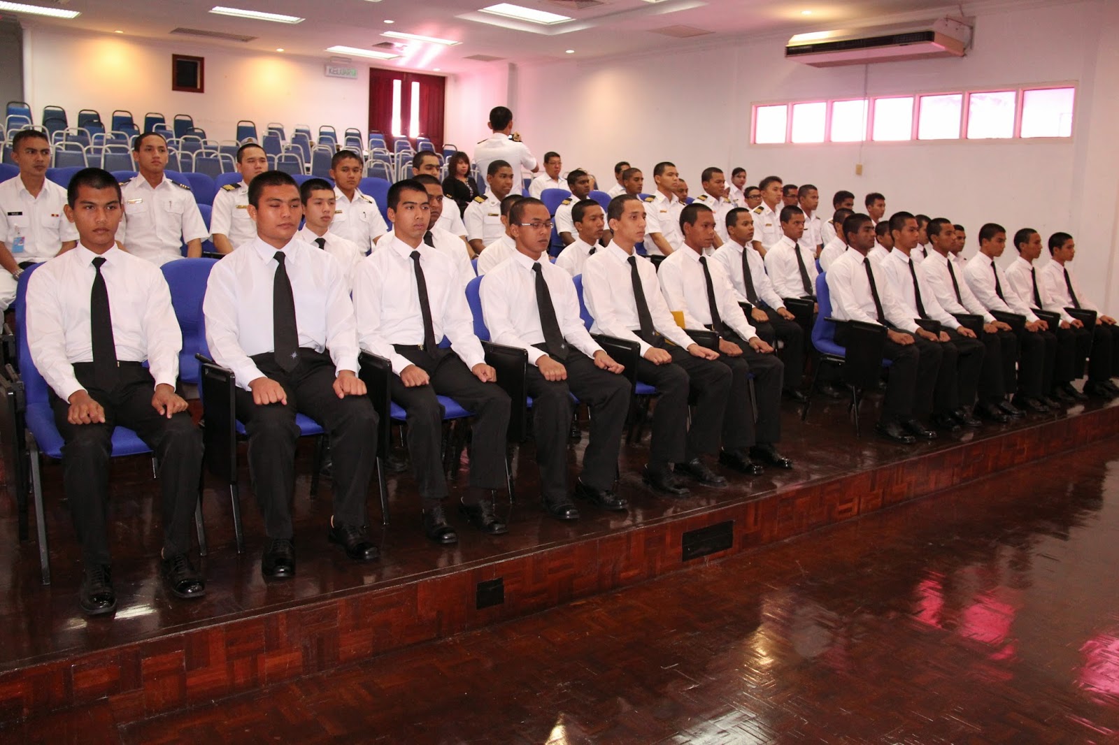 ALAM's ROTU-Navy Official Blog