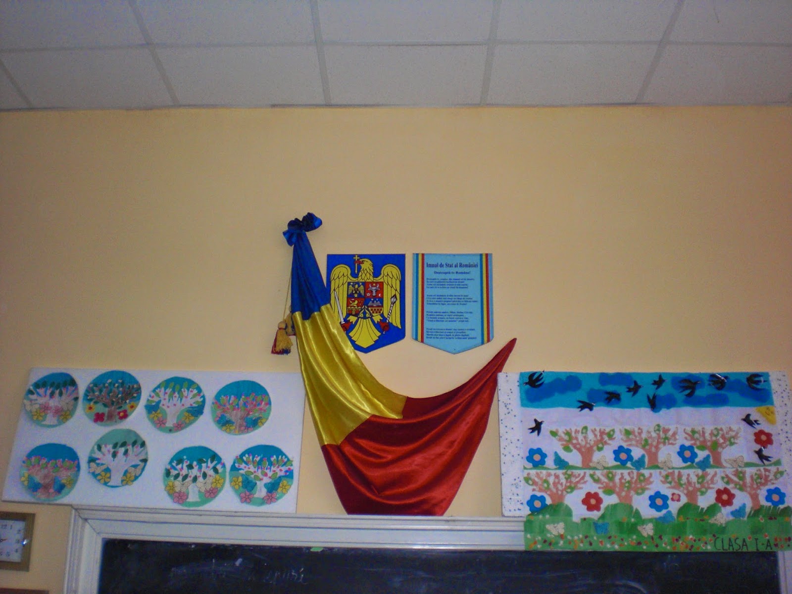 Cornelia Vîju: Primăvara în ...colaje, clasa I-A