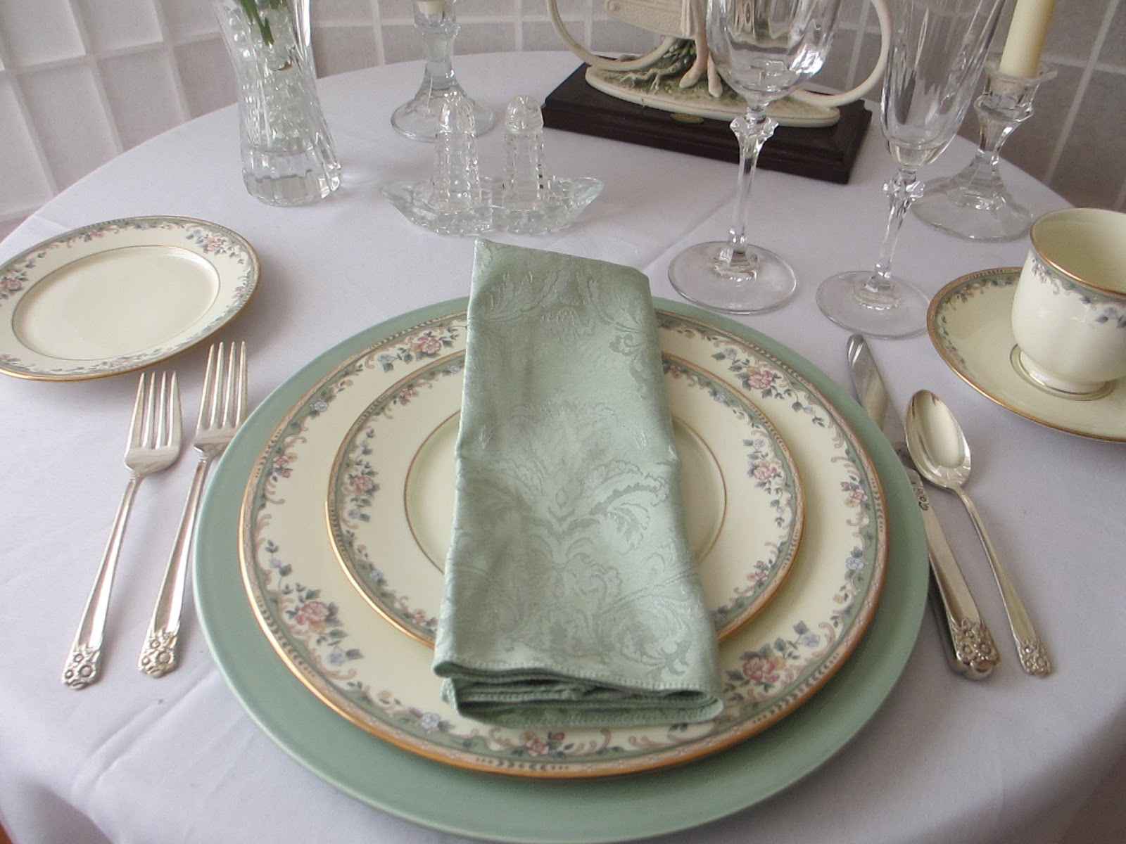 Table for One: Lenox Spring Vista Table