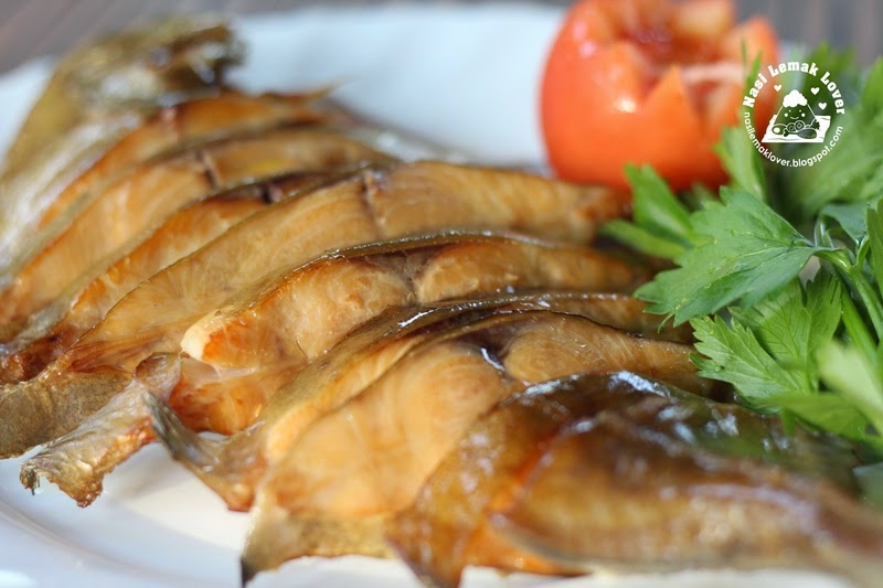 Nasi Lemak Lover: Chinese Tea Smoked Fish 烟熏鱼 ~喜气羊羊 2015