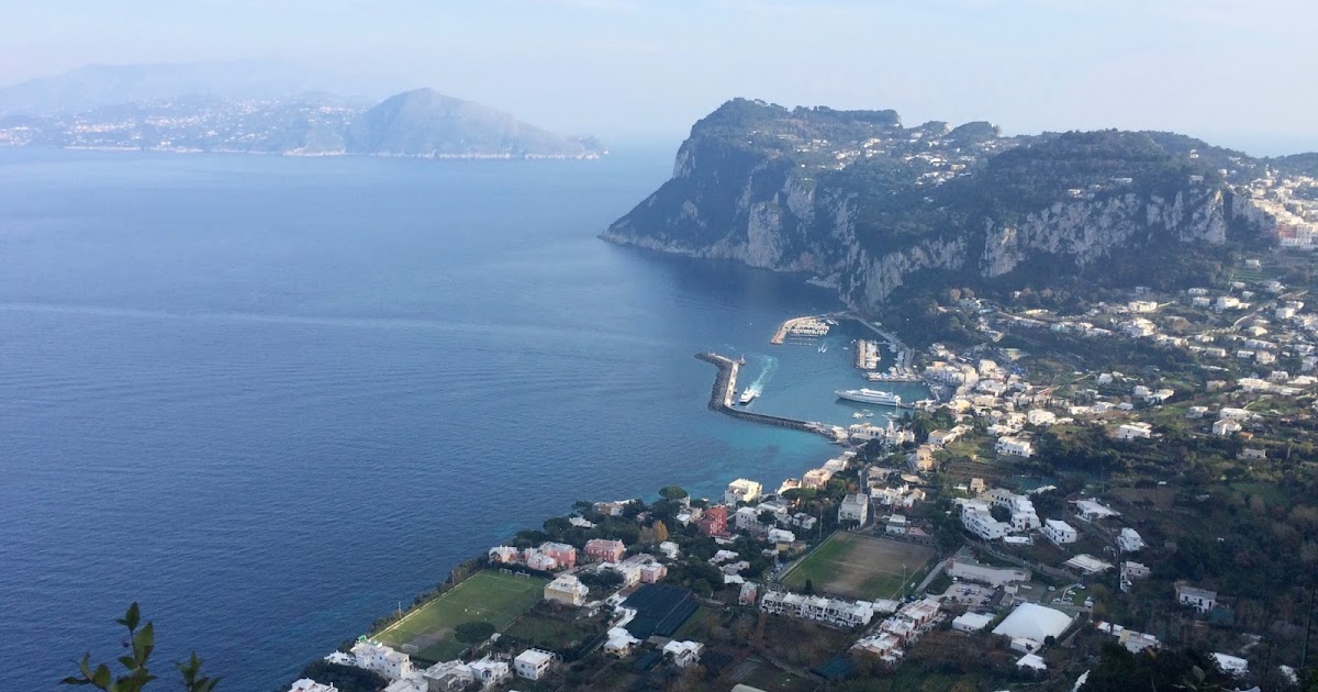 Winter in Capri - What to Do and Where to Eat {Update for Winter 2016-2017}