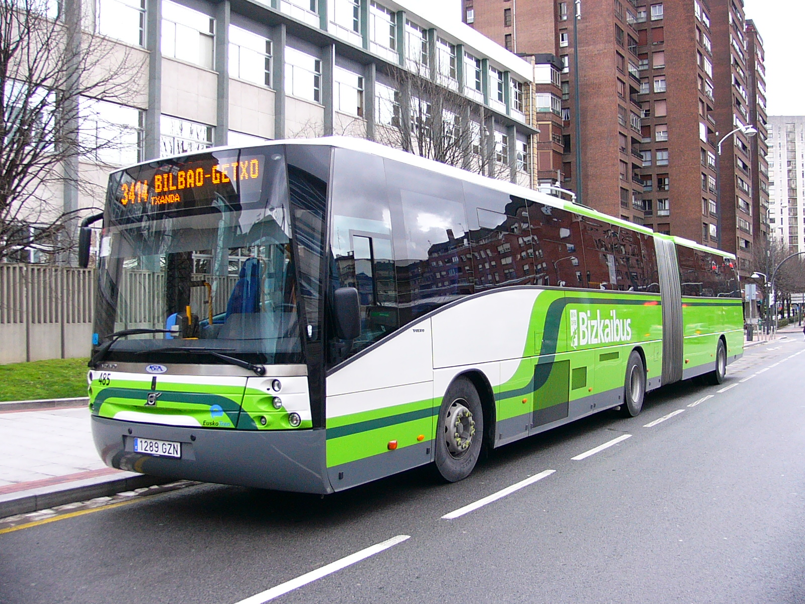 Autobuses de Bizkaia: Sunsundegui Astral de Bizkaibus