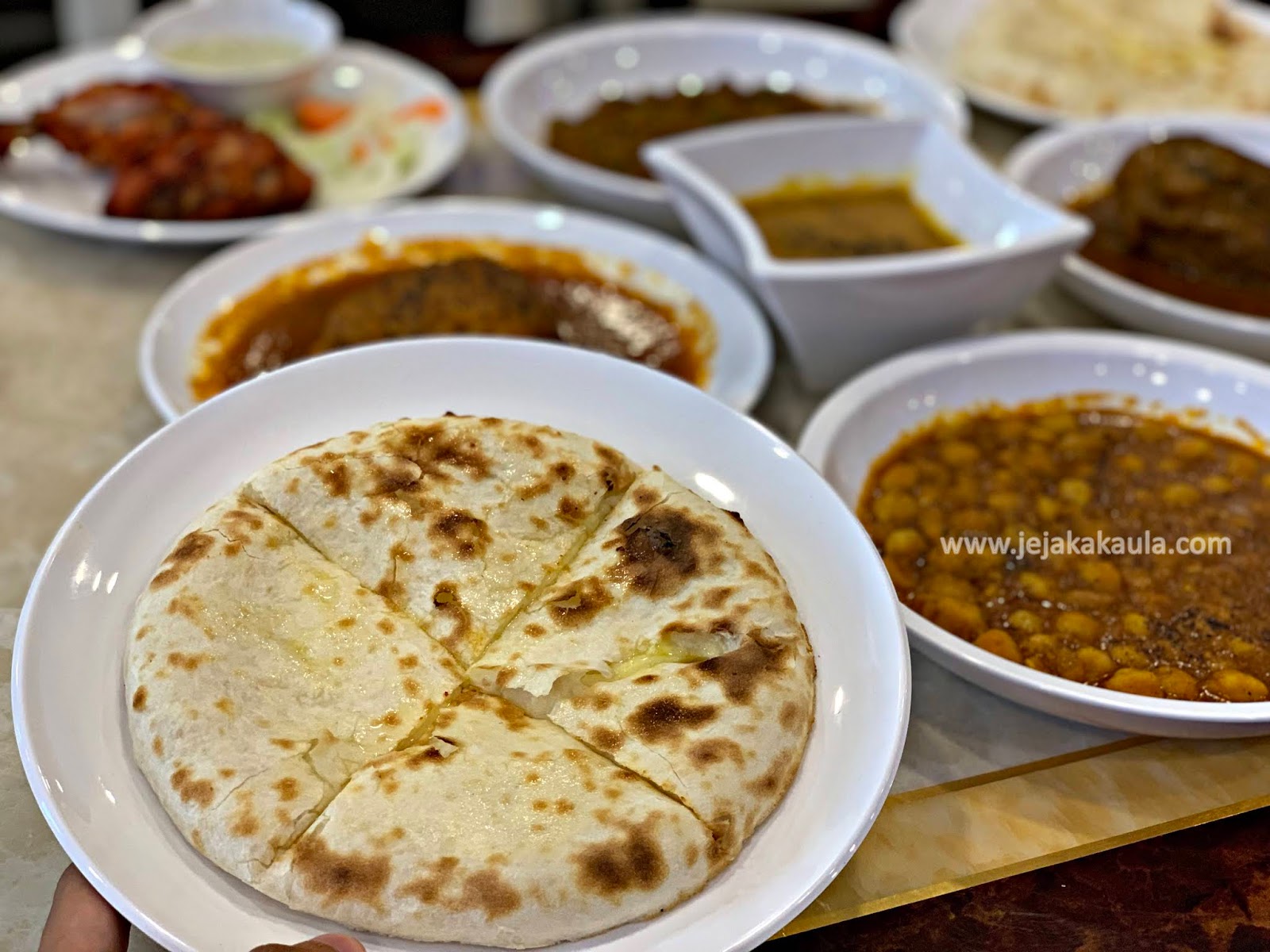 RSMY Best Cheese Naan Membuka Cawangan Kelimanya Di Capsquare Kuala ...