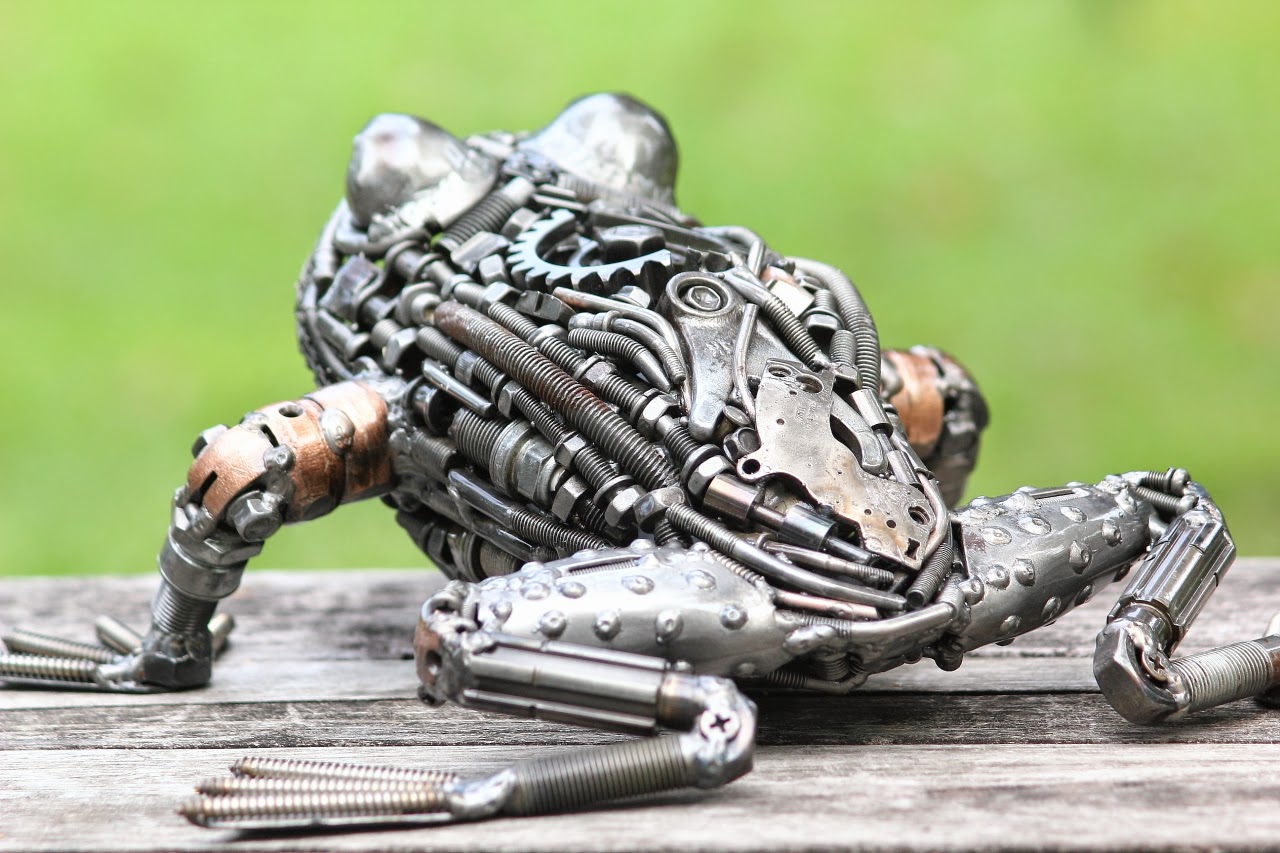 Frog Metal art sculpture