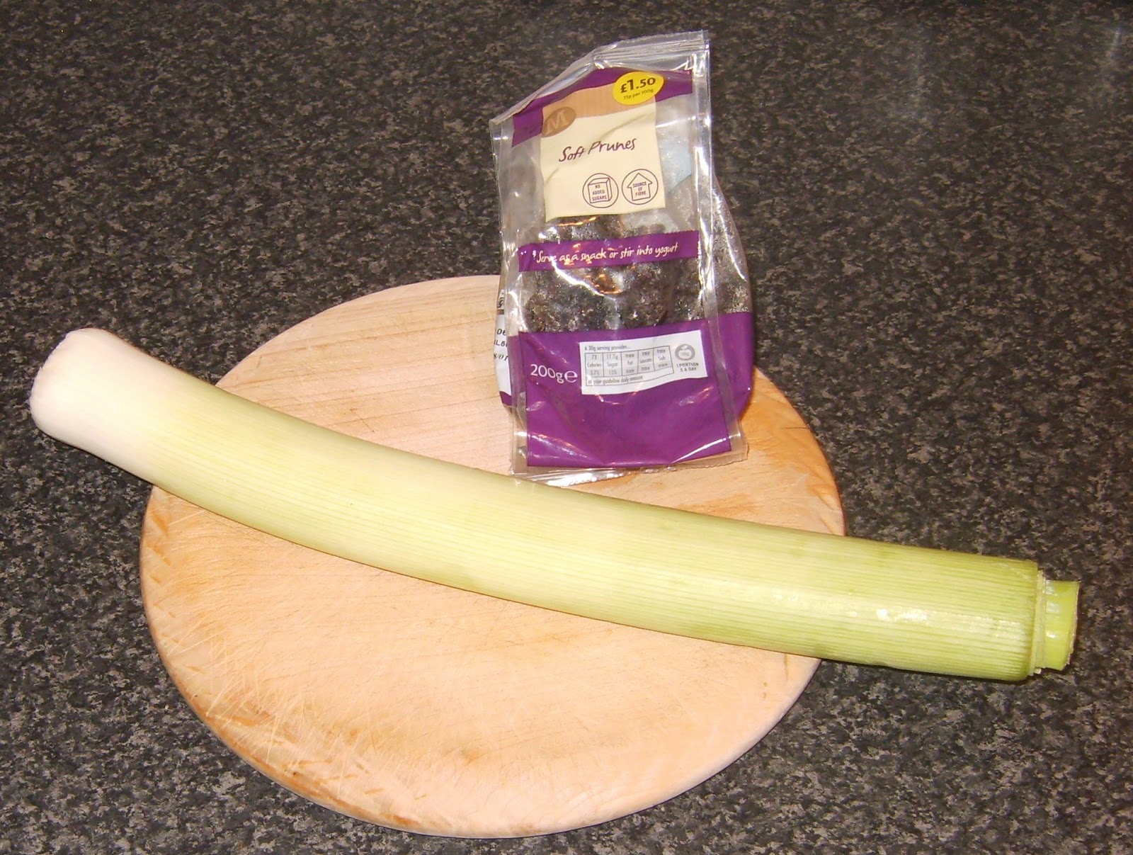 Traditional Scottish Cock-a-Leekie Soup Recipe - Scottish Foods Recipes