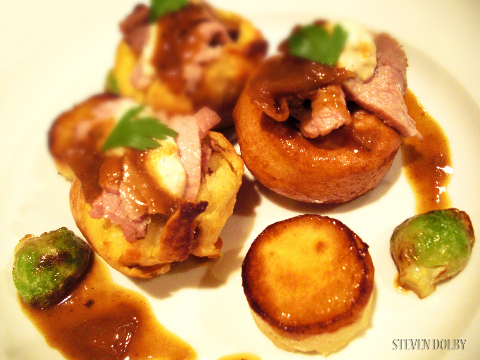 Roast beef and yorkshire pudding by Steven Dolby