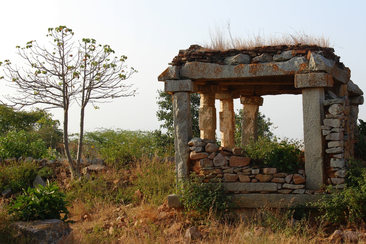 Journeys across Karnataka: Narasimhaswami temple at Penukonda fort