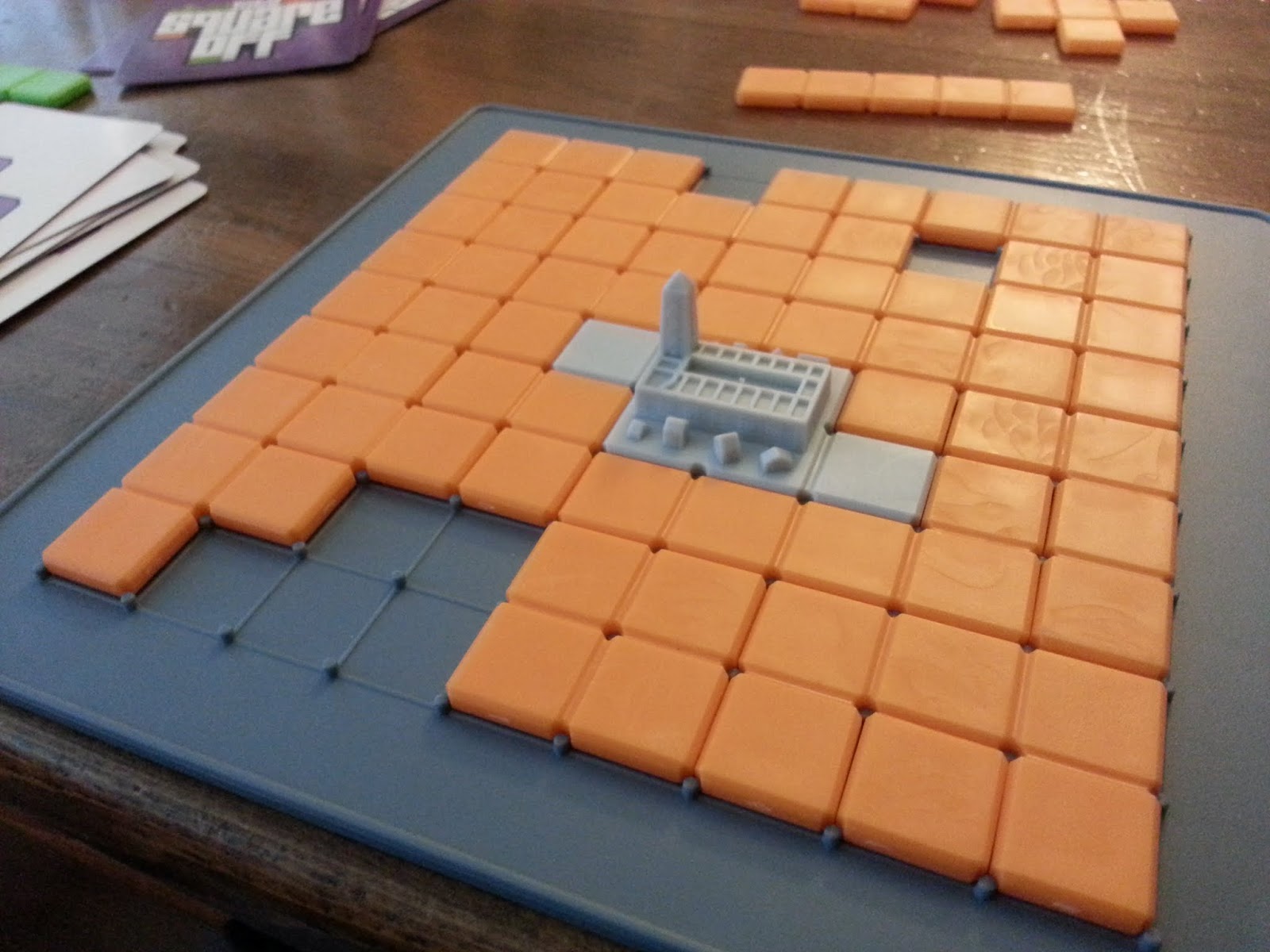 The Puzzle Den: City Square Off