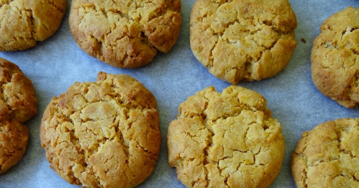 Simple home cook: Gingernut biscuits