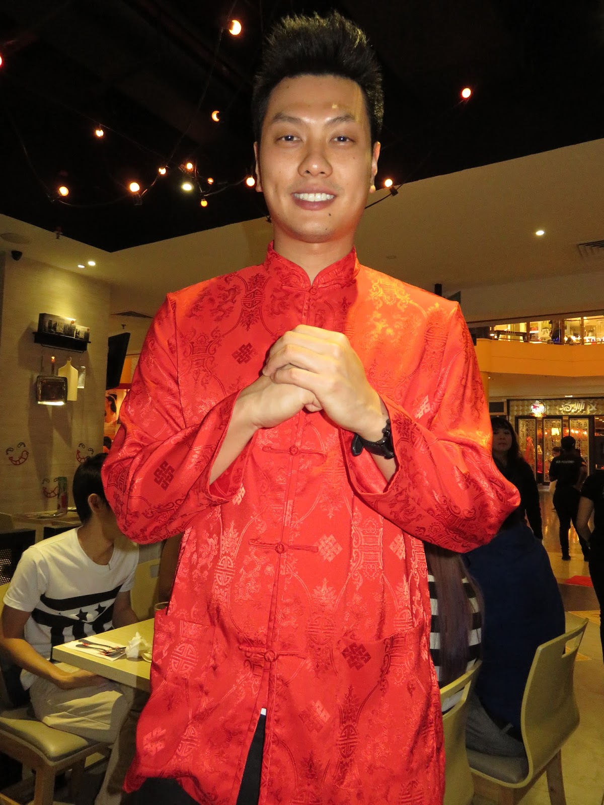 Kee Hua Chee Live!: ZACK HONG OPENS 4TH OUTLET OF BEST-SELLING ...