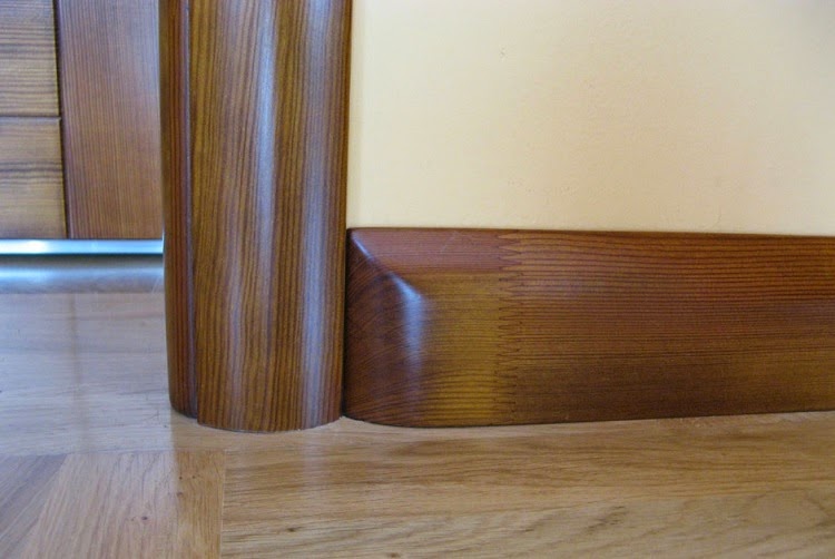 Listwy przypodłogowe – Grey & Cosy