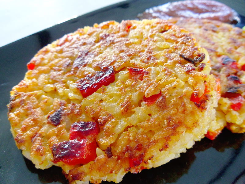 Gourmande ou passionnée...: Galettes de riz aux moules et poivron rouge