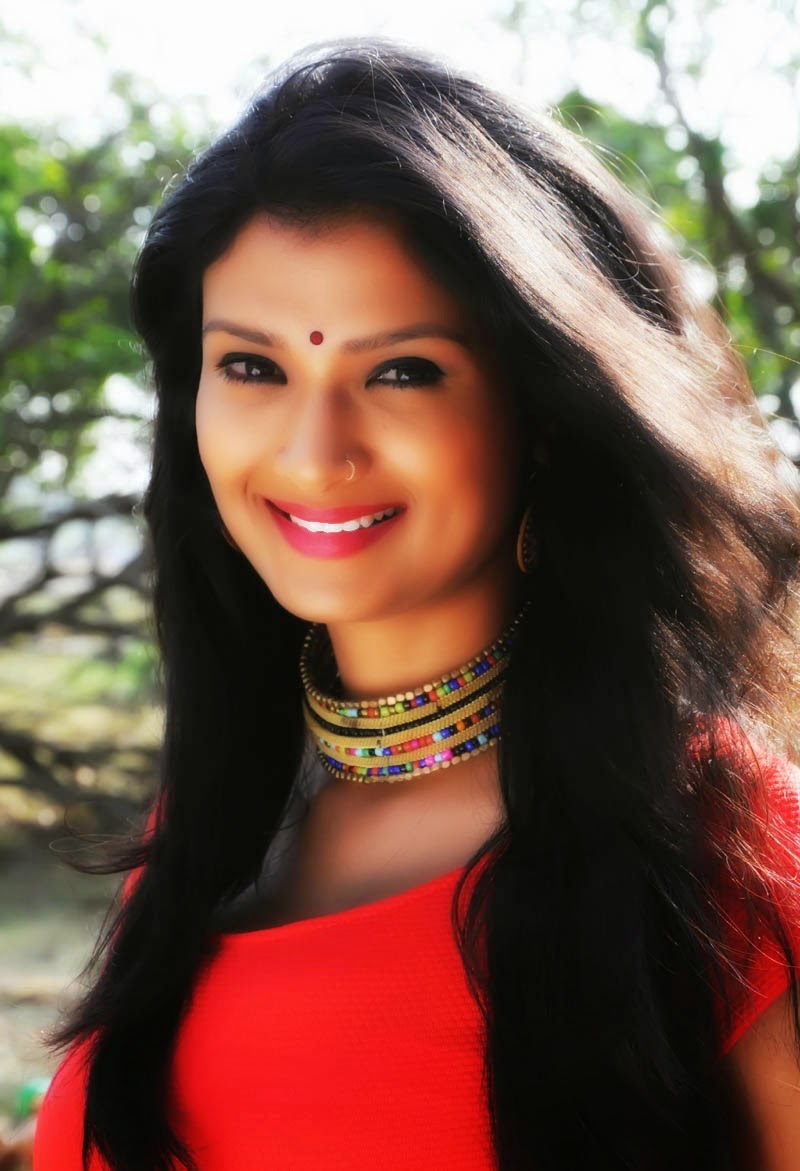 Ishitha Latest Shooting Spot Images HD - IMAGES