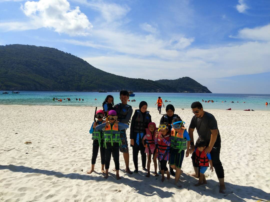 Life in Fabulous Lane: BERCUTI KE PULAU REDANG - ASMADI RESORT TERBAIK!