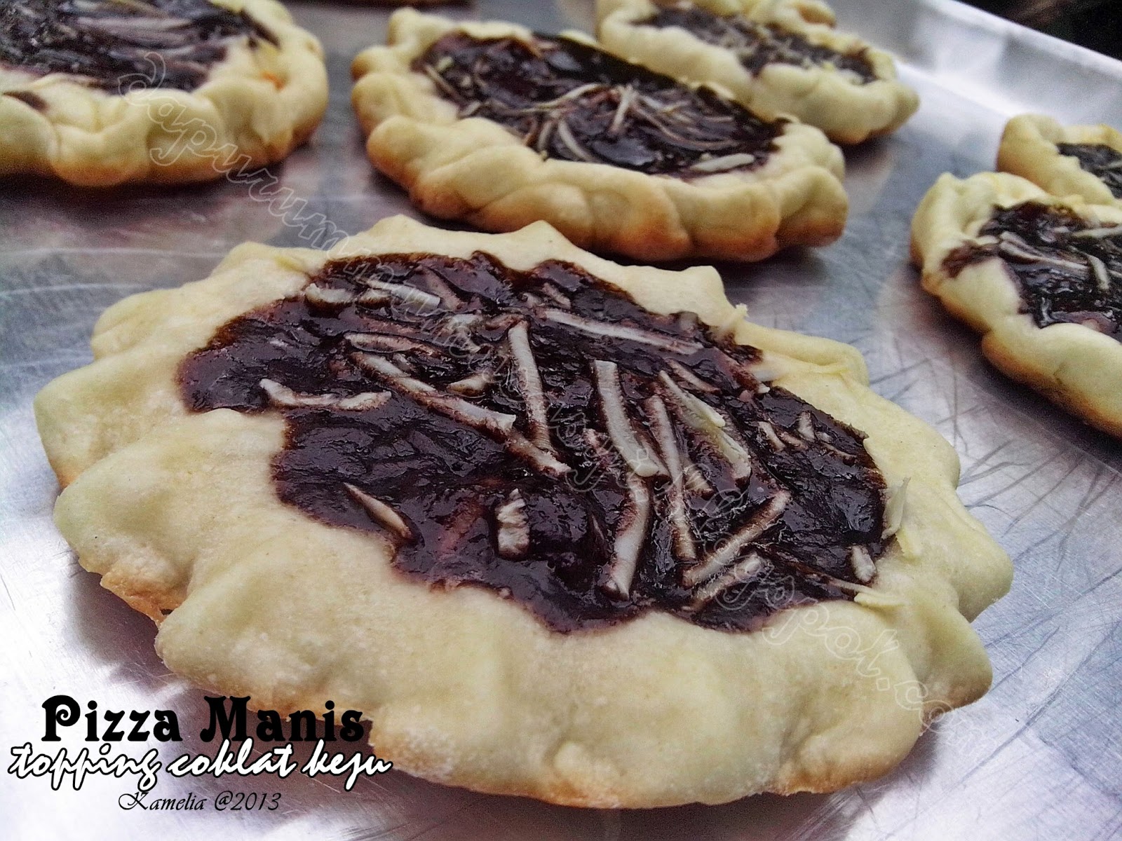 Cozy Kitchen : Pizza Manis topping Coklat Keju
